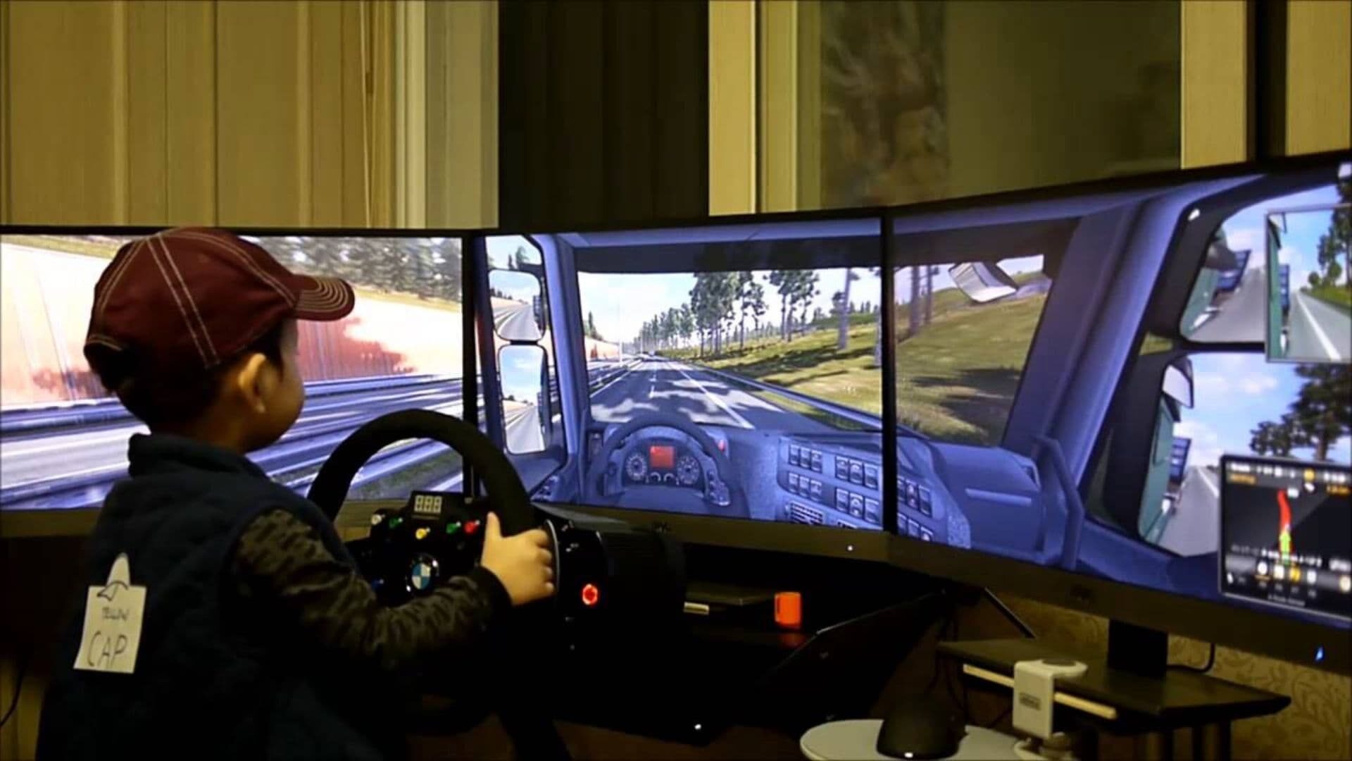 Euro Truck Simulator 2 Triple Monitor Setup - Lawod